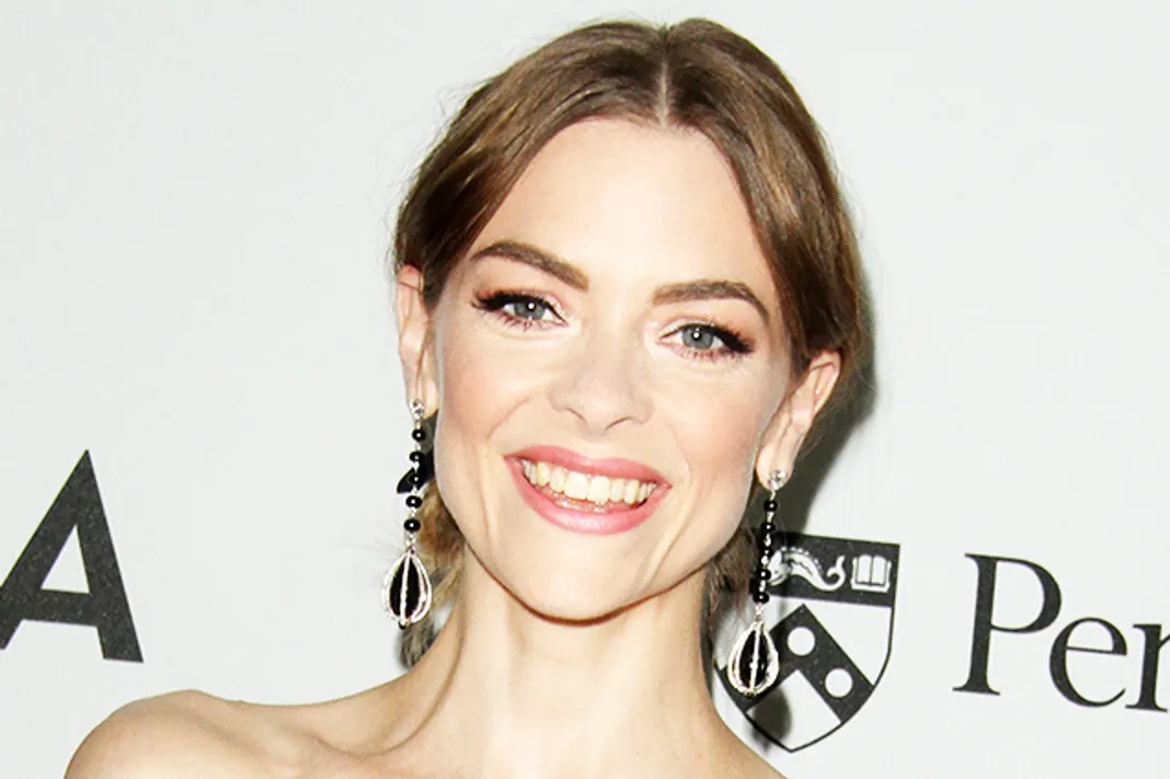 Jaime King Urges Fans To Stop Treating Johnny Depp/Amber Heard Divorce ...