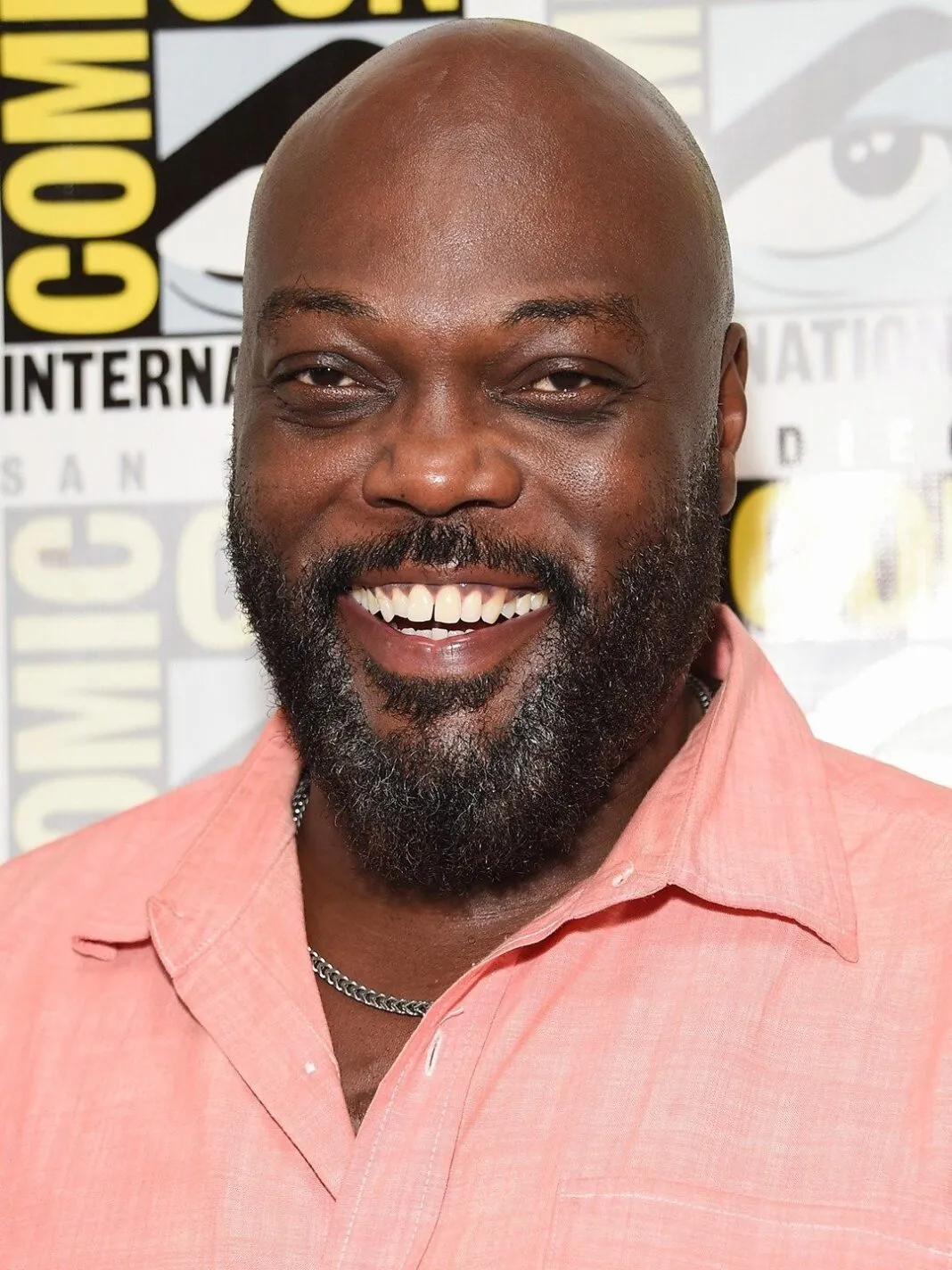 INTERVIEW: KINGDOM OF THE PLANET OF THE APES STAR PETER MACON (RAKA ...
