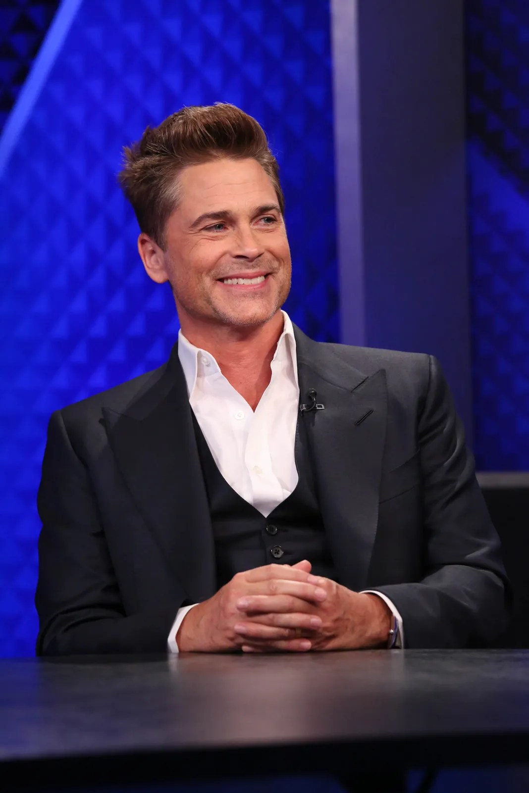 Is Rob Lowe Really Too Good Looking to Get Good Roles? (2014/04/18 ...