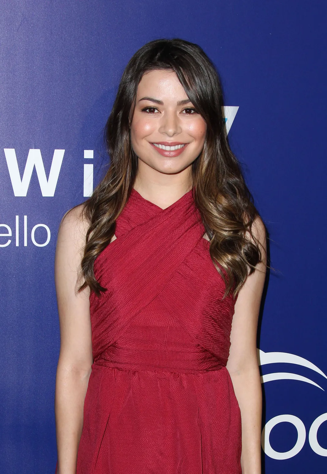Miranda Cosgrove Bus Accident