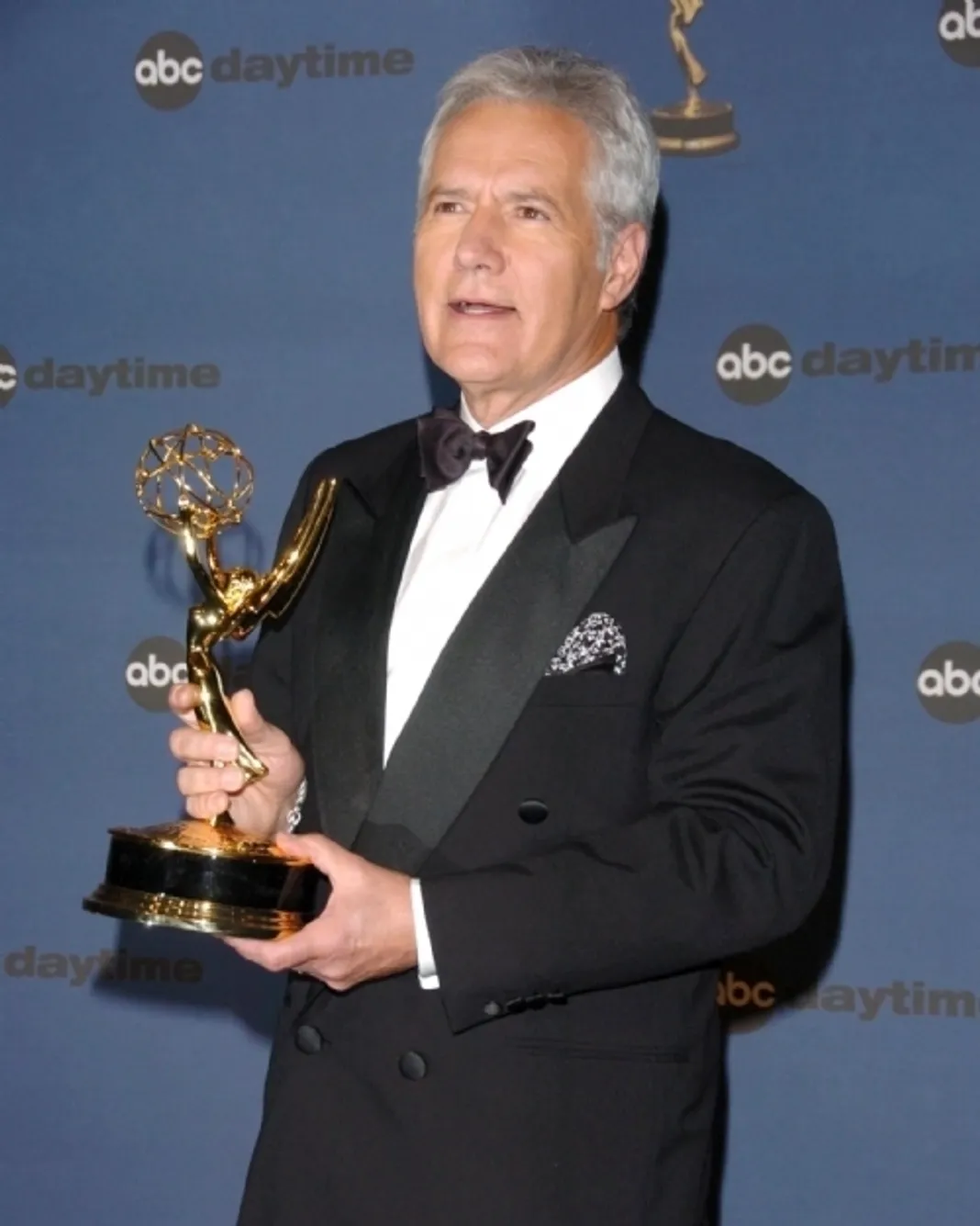 Alex Trebek Suffers Heart Attack on Day of 'Jeopardy' Emmy Win (2012/06 ...