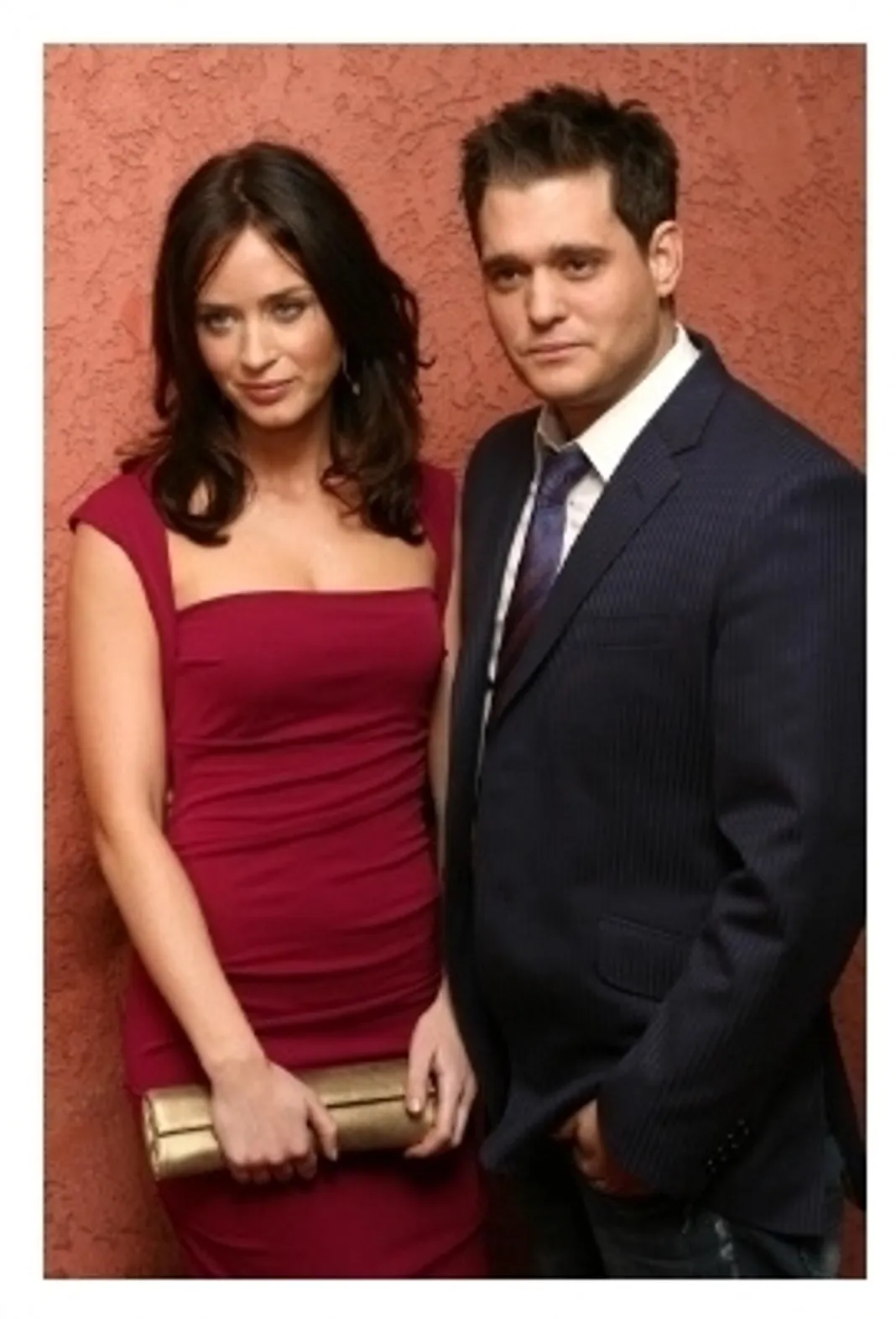 Emily Blunt And Michael Buble Kissing