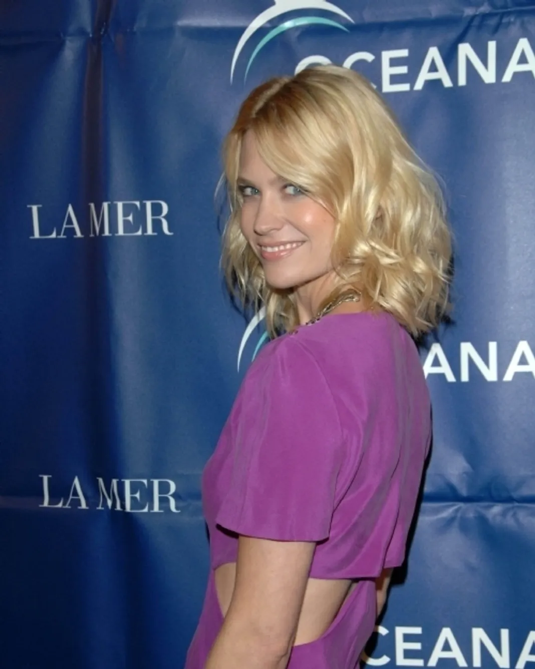 January Jones Signs On As Gorgeous Emma Frost In 'X-Men: First Class ...