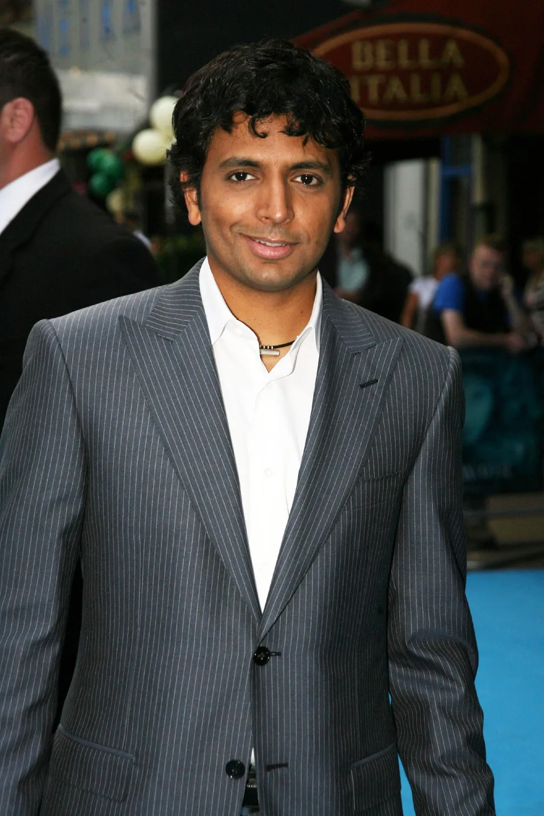 Twist! M. Night Shyamalan Joins Fox's Upcoming Schedule (2013/05/13 ...