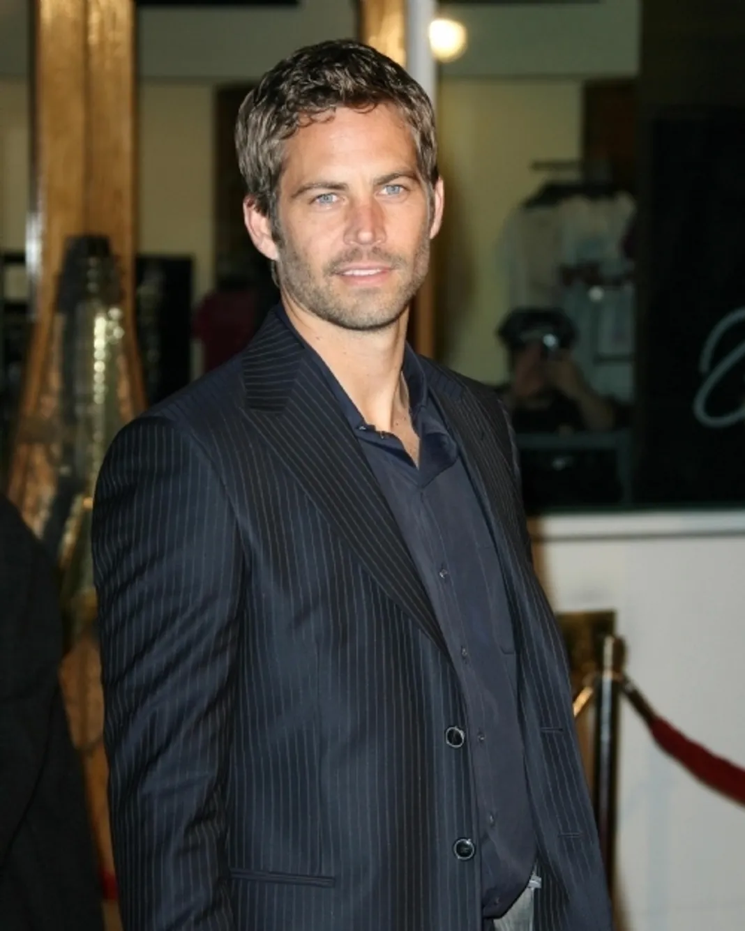 Paul Walker to Star in 'District B13' Remake 'Brick Mansions' (2011/10 ...