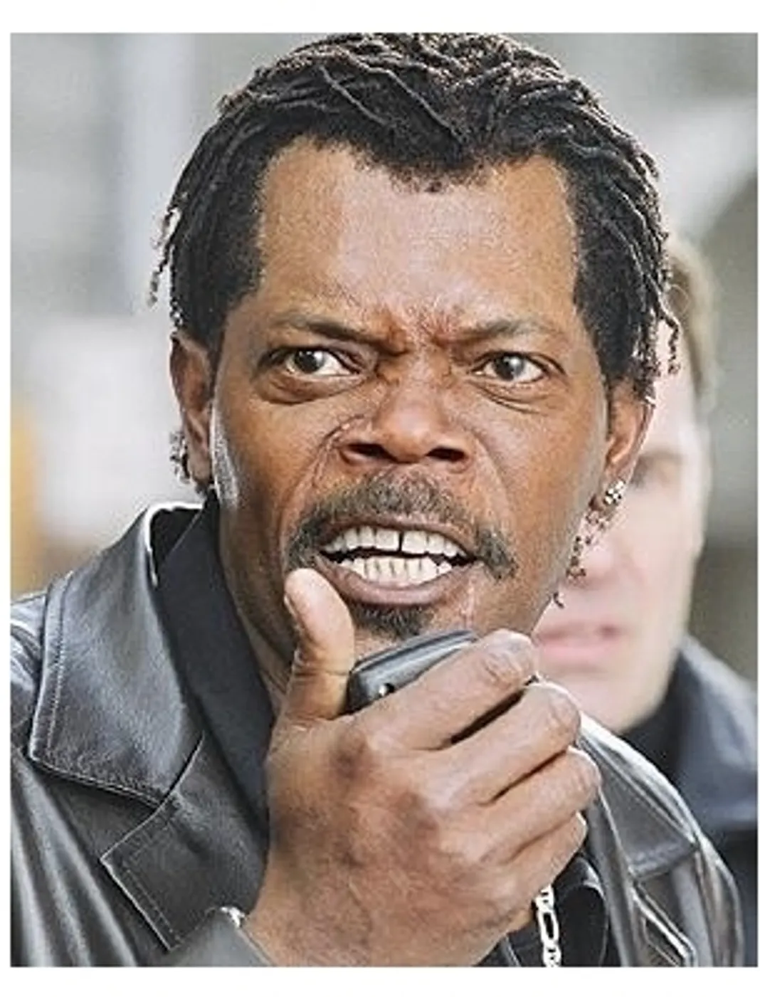 The Man Review (2005/09/09)- Tickets to Movies in Theaters, Broadway ...