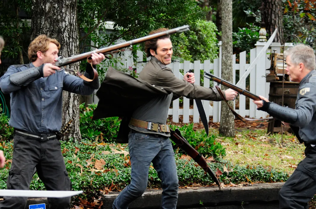 'Revolution' Recap: We (Finally) Learn Something About the Blackout ...